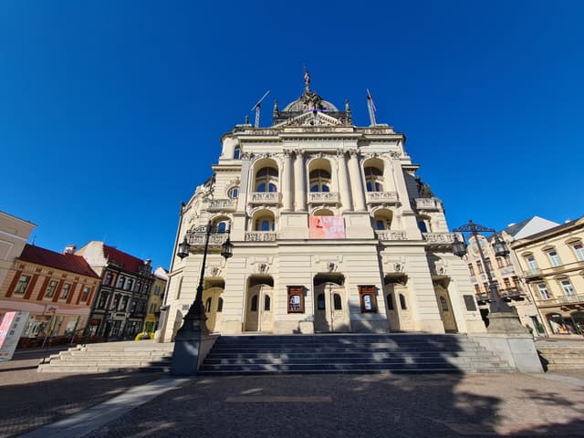 Štátne divadlo Košice uvádza v rámci osláv ďalšie dve premiéry - KOŠICE ...