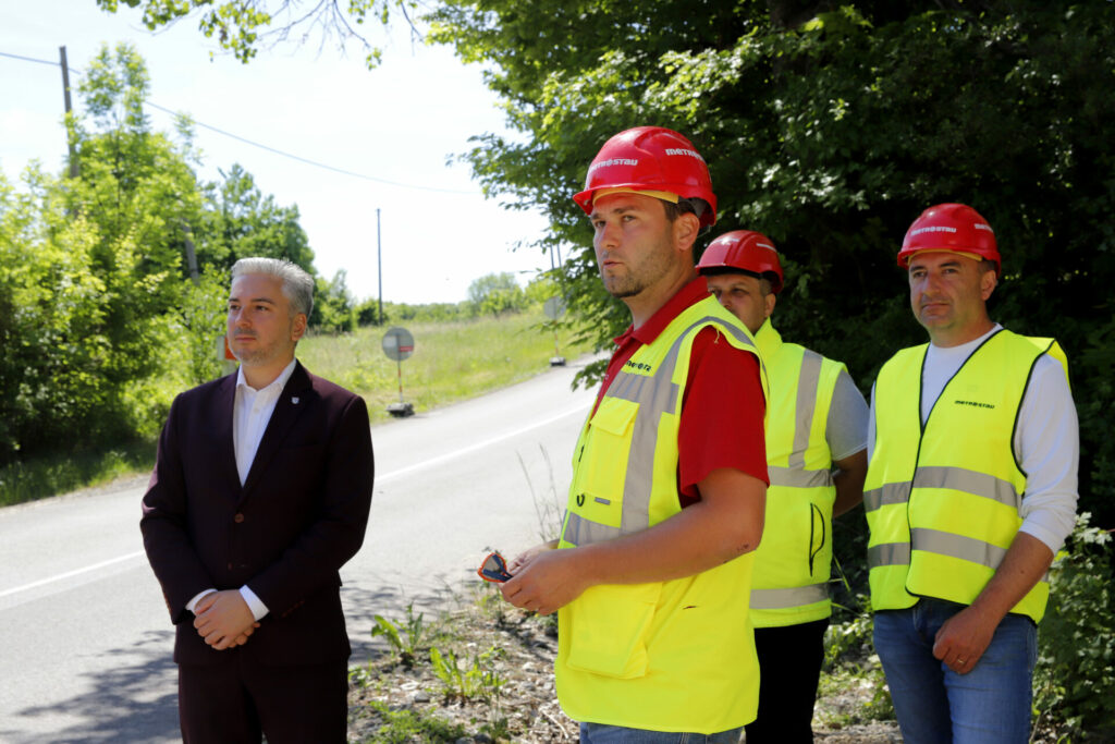 Košický kraj začal s opravou mosta medzi obcami Slanec a Nový Salaš za ...