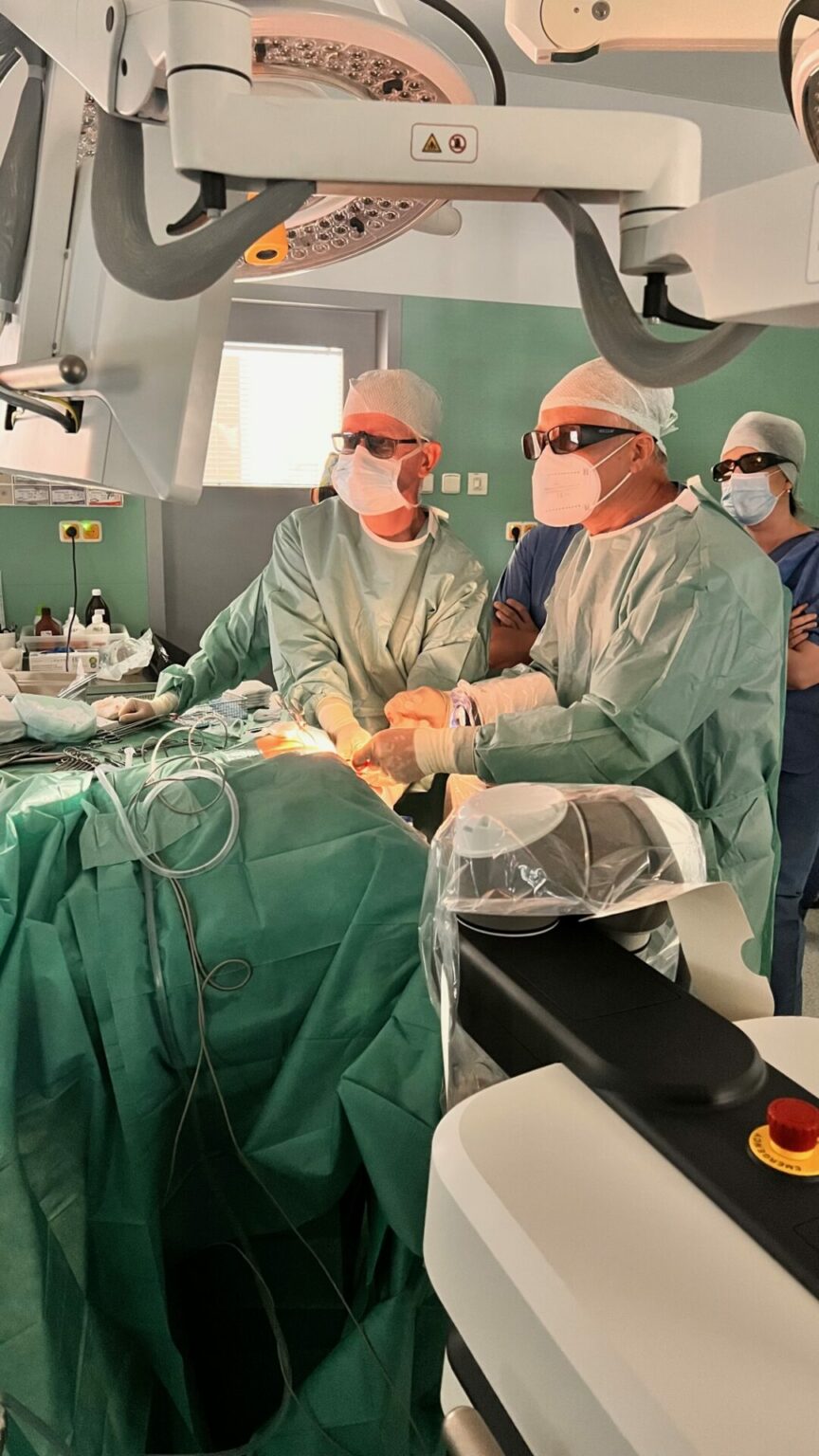 DFN Košice má k dispozícii jedinečný mikroskop na zložité neurochirurgické zákroky u detí ...